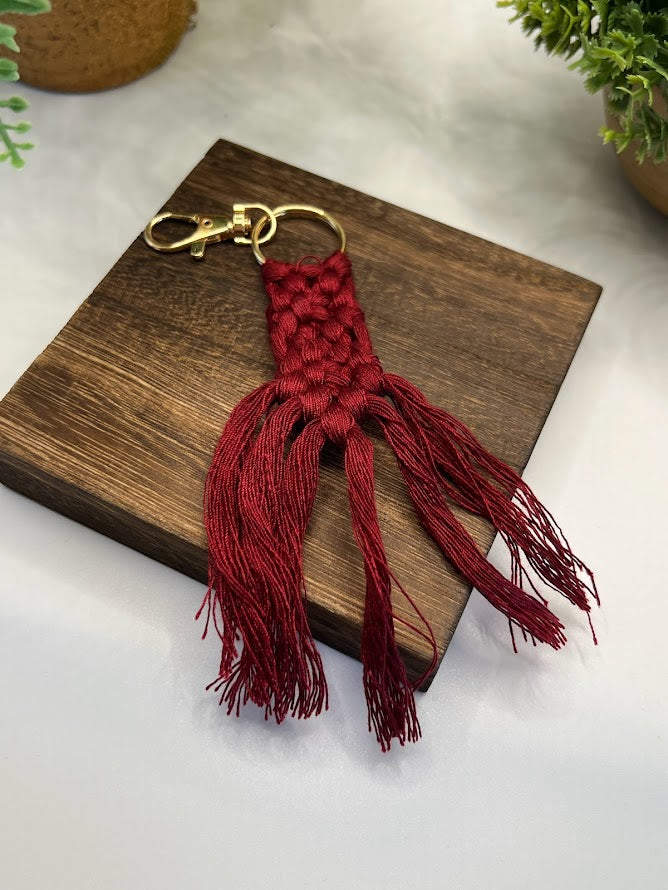 Beautiful And Trendy Maroon Macramé Key Chain – Millie The Bean